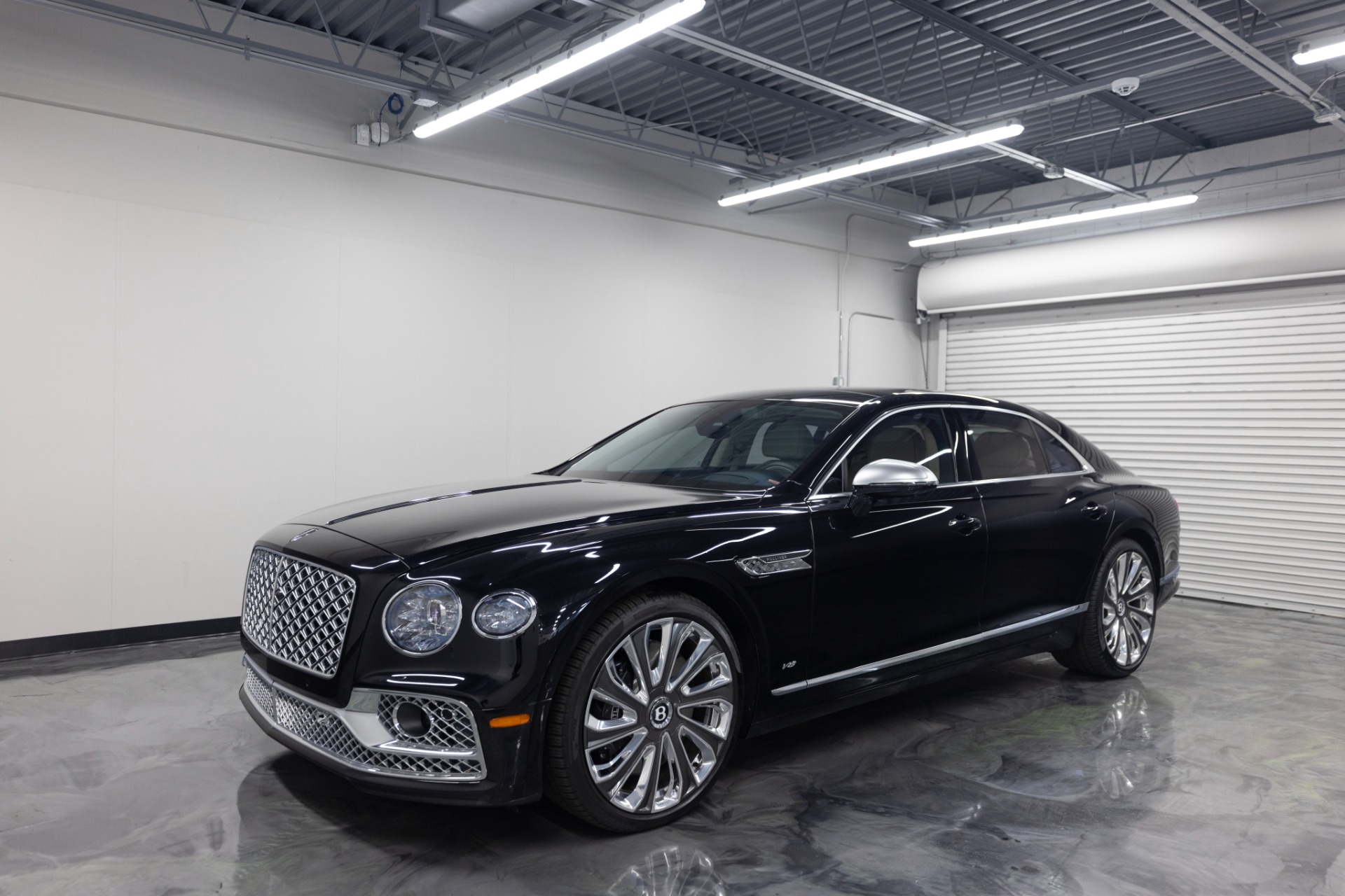 Used 2022 Bentley Flying Spur V8 For Sale ($295,899) | Motorcars of ...